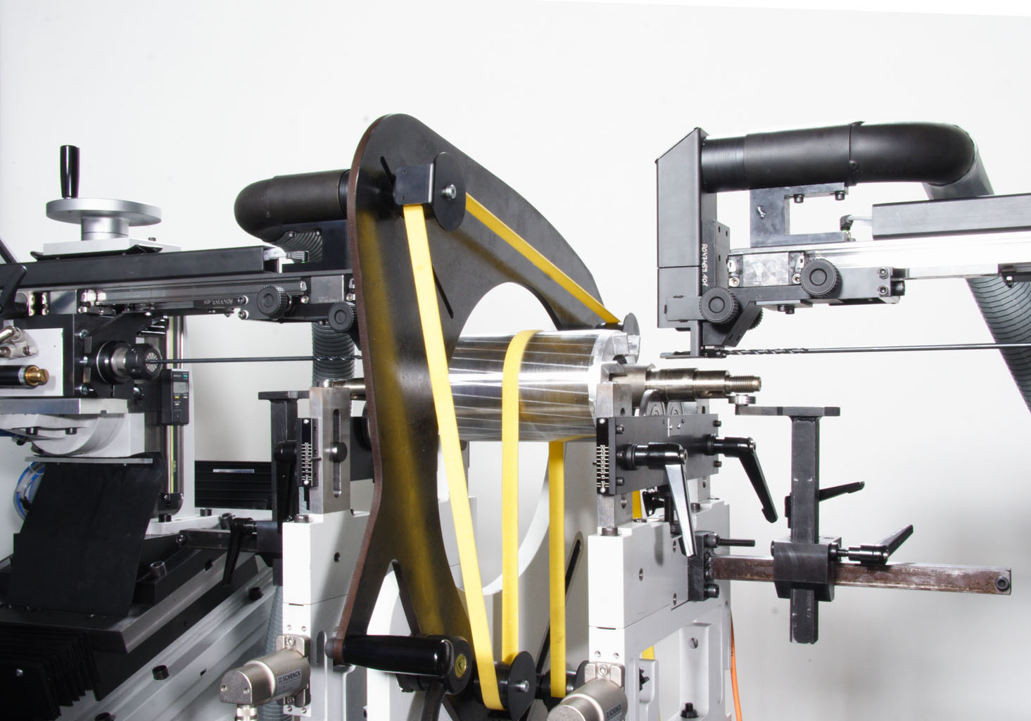 Universal Balancing Machines with Integrated Drill Correction - SCHENCK USA